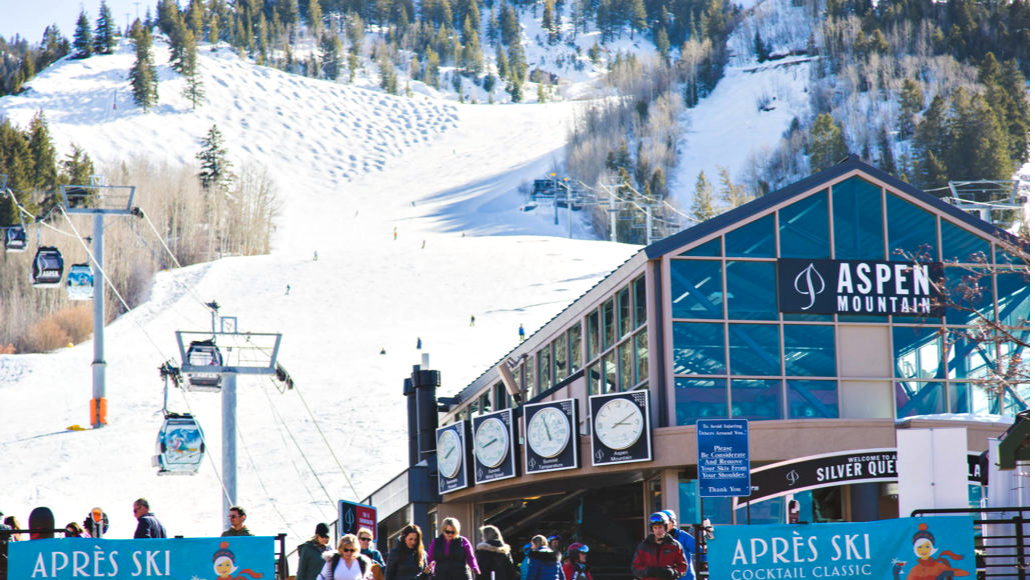 APRES SKI COCKTAIL CLASSIC IS ON THE WAY! | Aspen Square Hotel Blog